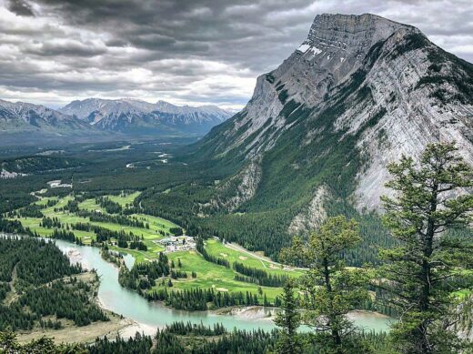 Complete Guide to Visiting Banff in July - Travel Banff Canada
