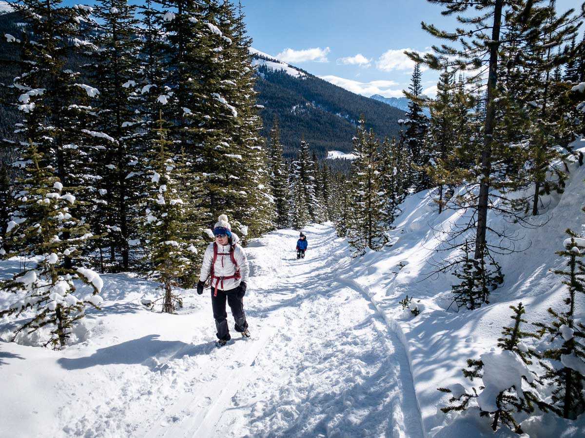 Top 20 Banff Winter Essentials: Your Banff Winter Packing List - Travel ...