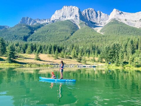 Quarry Lake, Canmore - A Complete Guide - Travel Banff Canada
