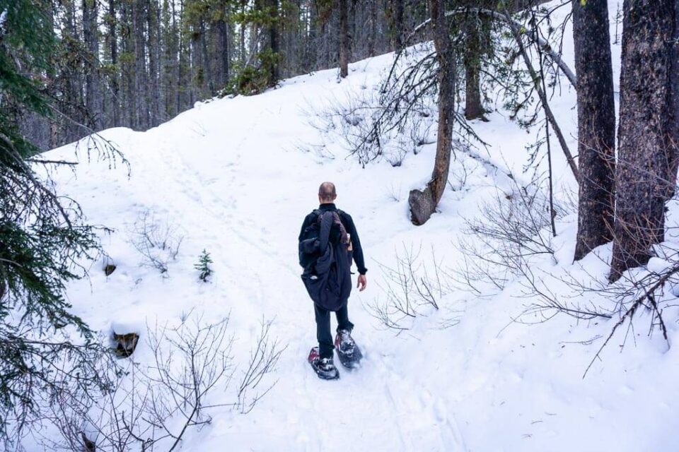 Cascade Amphitheatre Snowshoe Trail in Banff - Travel Banff Canada
