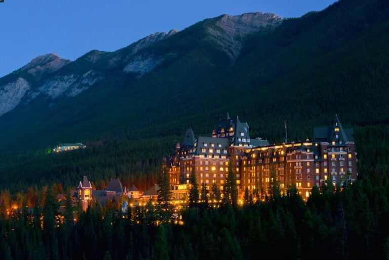 The 5 Best Luxury Hotels in Banff - Travel Banff Canada