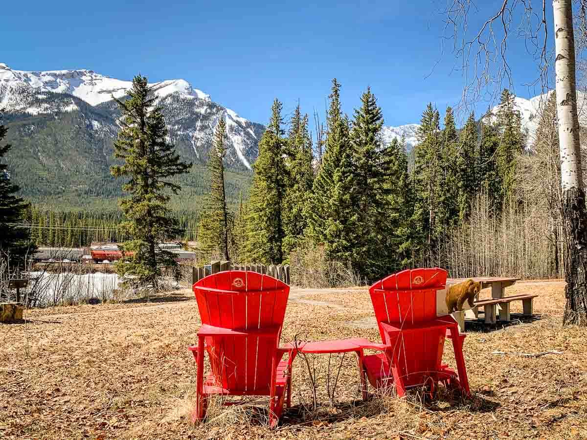 10 Best Banff Picnic Areas - Travel Banff Canada