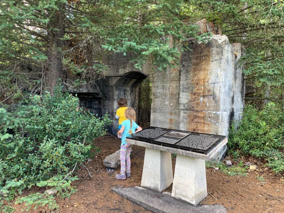 Bankhead Ghost Town - Travel Banff Canada