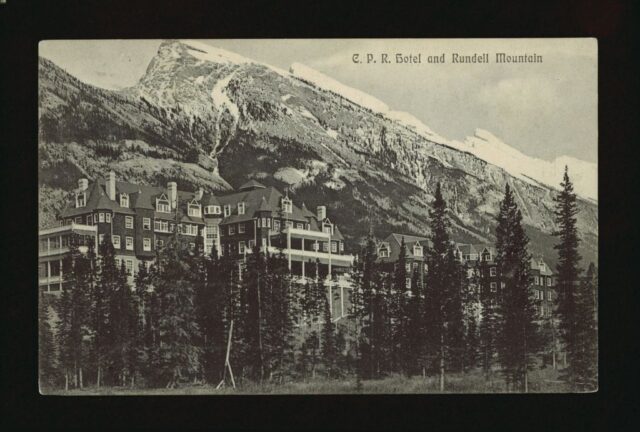 Historic Banff Springs Hotel Photos (1900s - 1940s) - Travel Banff Canada