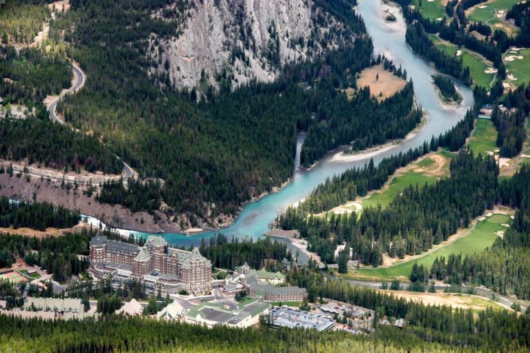 Getting to the Banff Springs Hotel - Travel Banff Canada