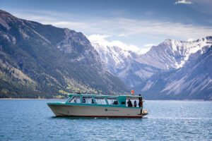 Best Things to do at Lake Minnewanka in Banff - Travel Banff Canada