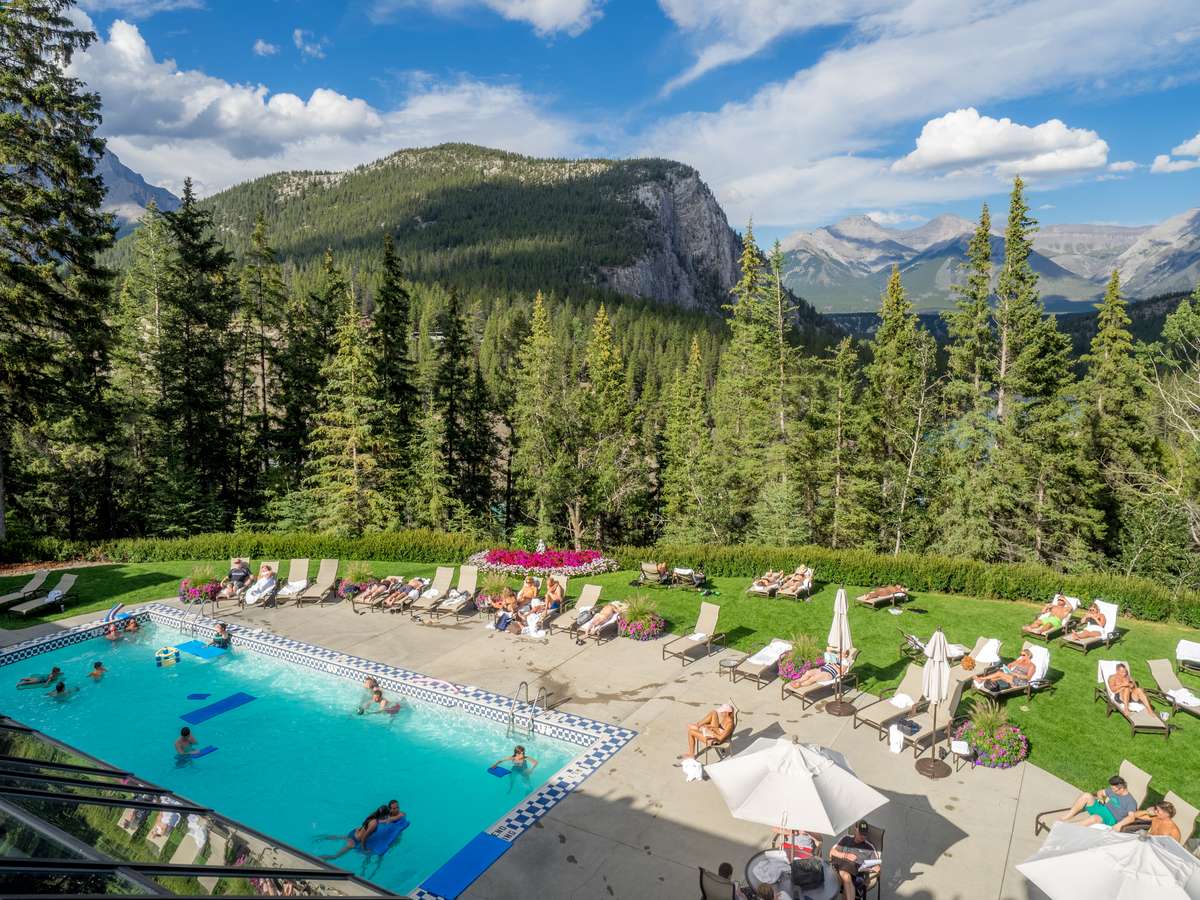 Is The Fairmont Banff Springs Worth It? - Travel Banff Canada
