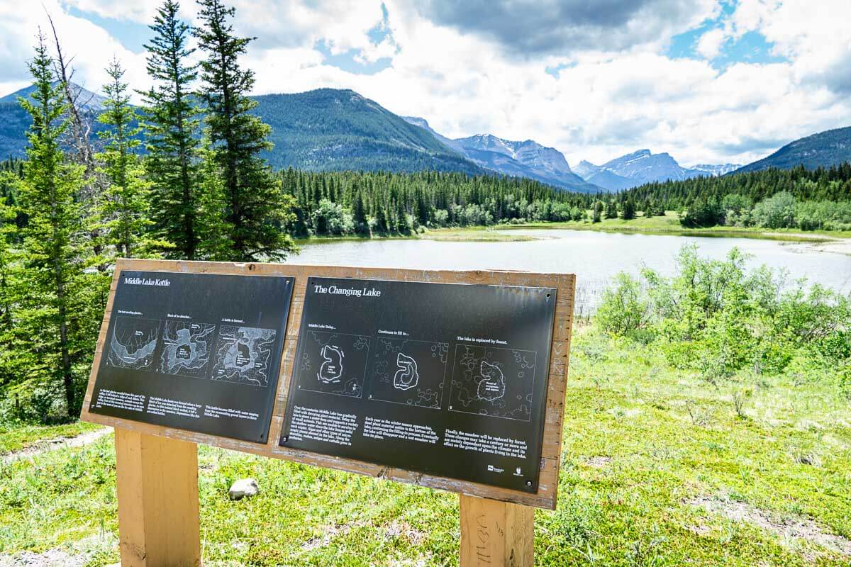 Middle Lake Interpretive Trail in Kananaskis - Travel Banff Canada