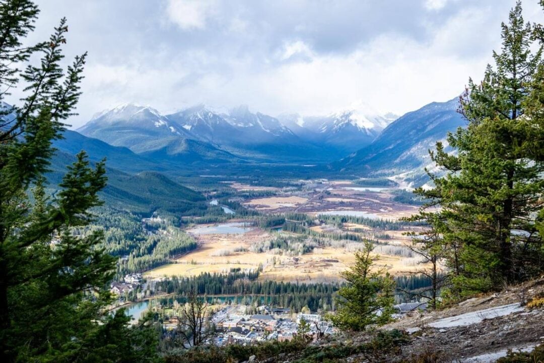 Where to Find the Banff Red Chairs - Travel Banff Canada