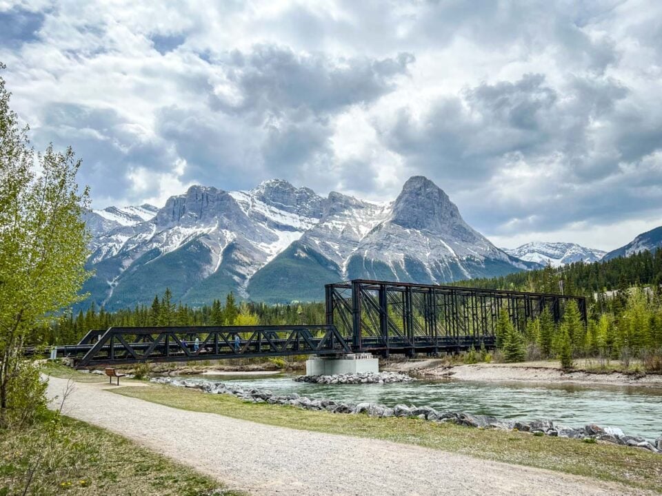 Banff Travel Tips: 30+ Things to Know BEFORE Traveling to Banff ...