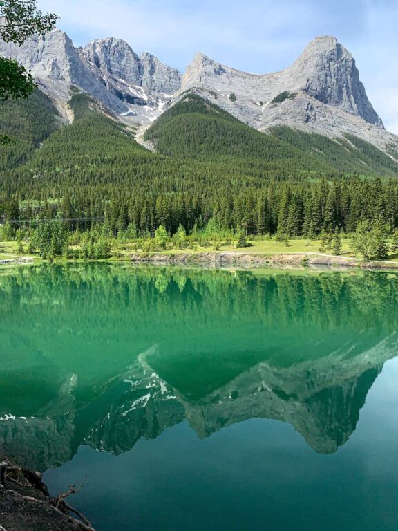 Quarry Lake, Canmore - A Complete Guide - Travel Banff Canada