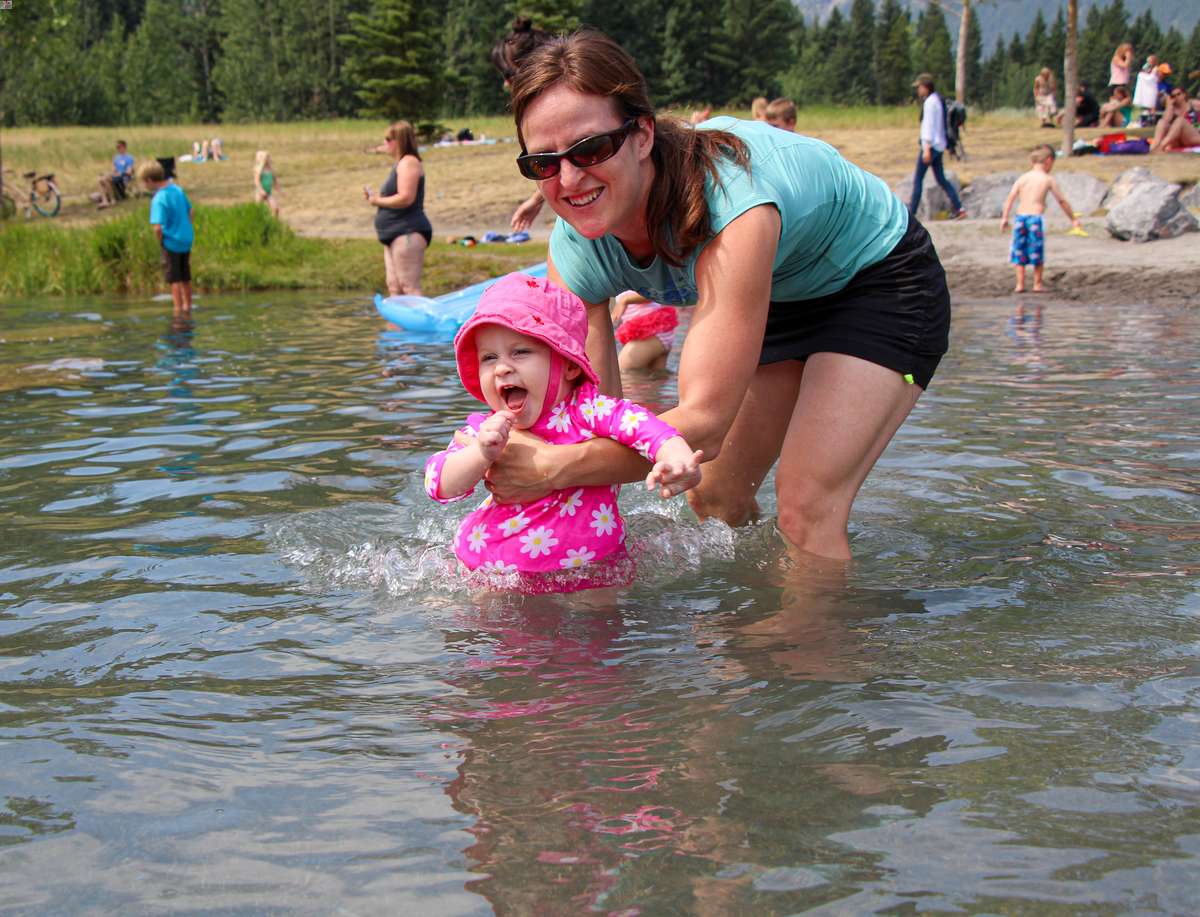 Quarry Lake, Canmore - A Complete Guide - Travel Banff Canada
