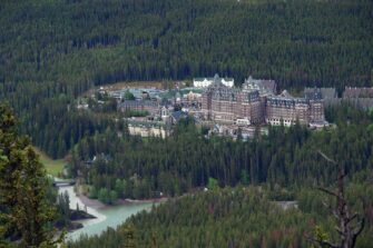 The 5 Best Luxury Hotels in Banff - Travel Banff Canada