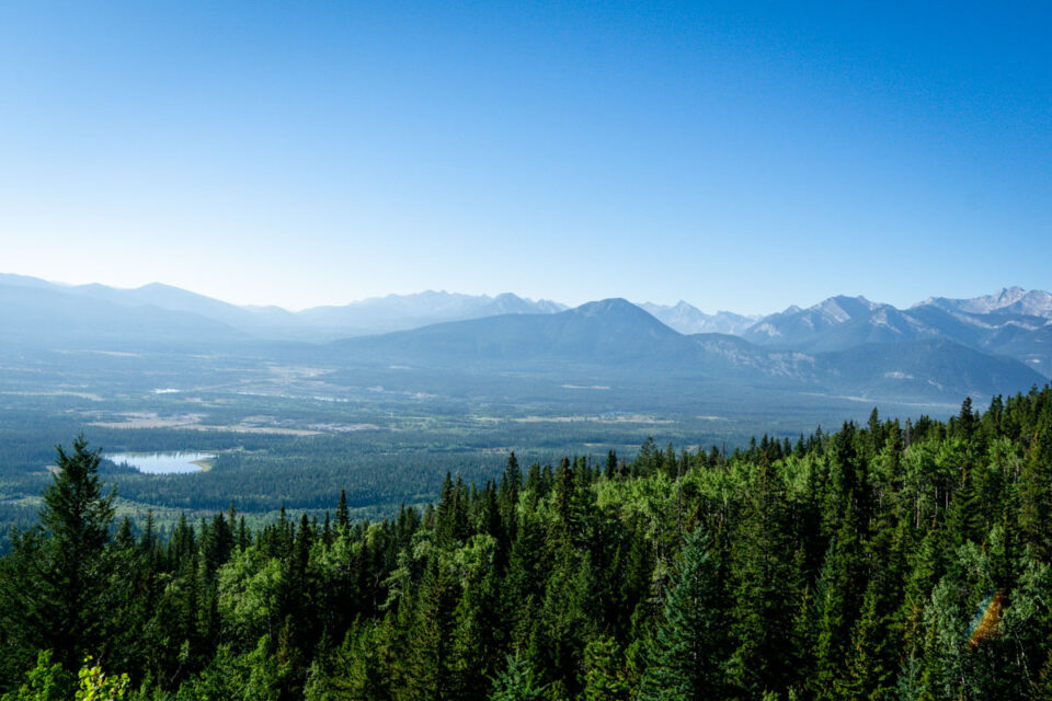 Mount Yamnuska Hike - Kananaskis Country - Travel Banff Canada