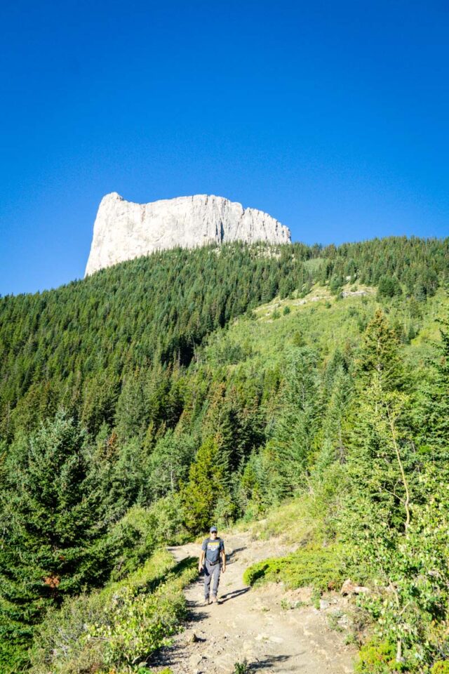 Mount Yamnuska Hike - Kananaskis Country - Travel Banff Canada