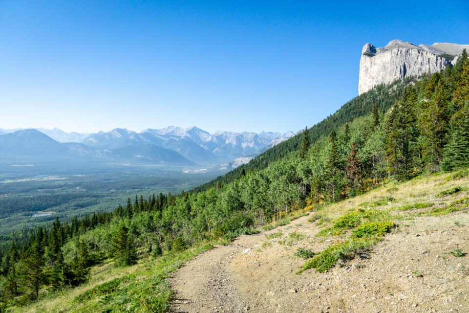 Mount Yamnuska Hike - Kananaskis Country - Travel Banff Canada