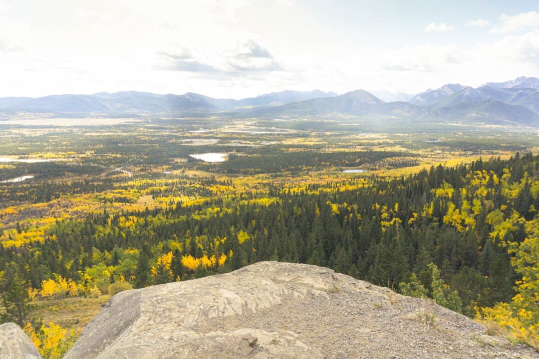 15 Kananaskis Fall Hikes (That Aren't Larch Hikes) - Travel Banff Canada