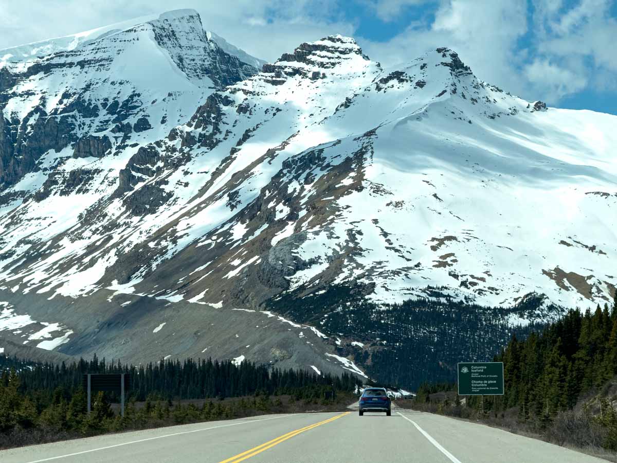 Columbia Icefield Adventure - Travel Banff Canada
