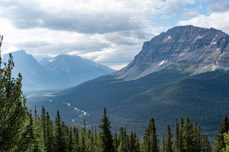 Helen Lake Trail – Banff National Park - Travel Banff Canada