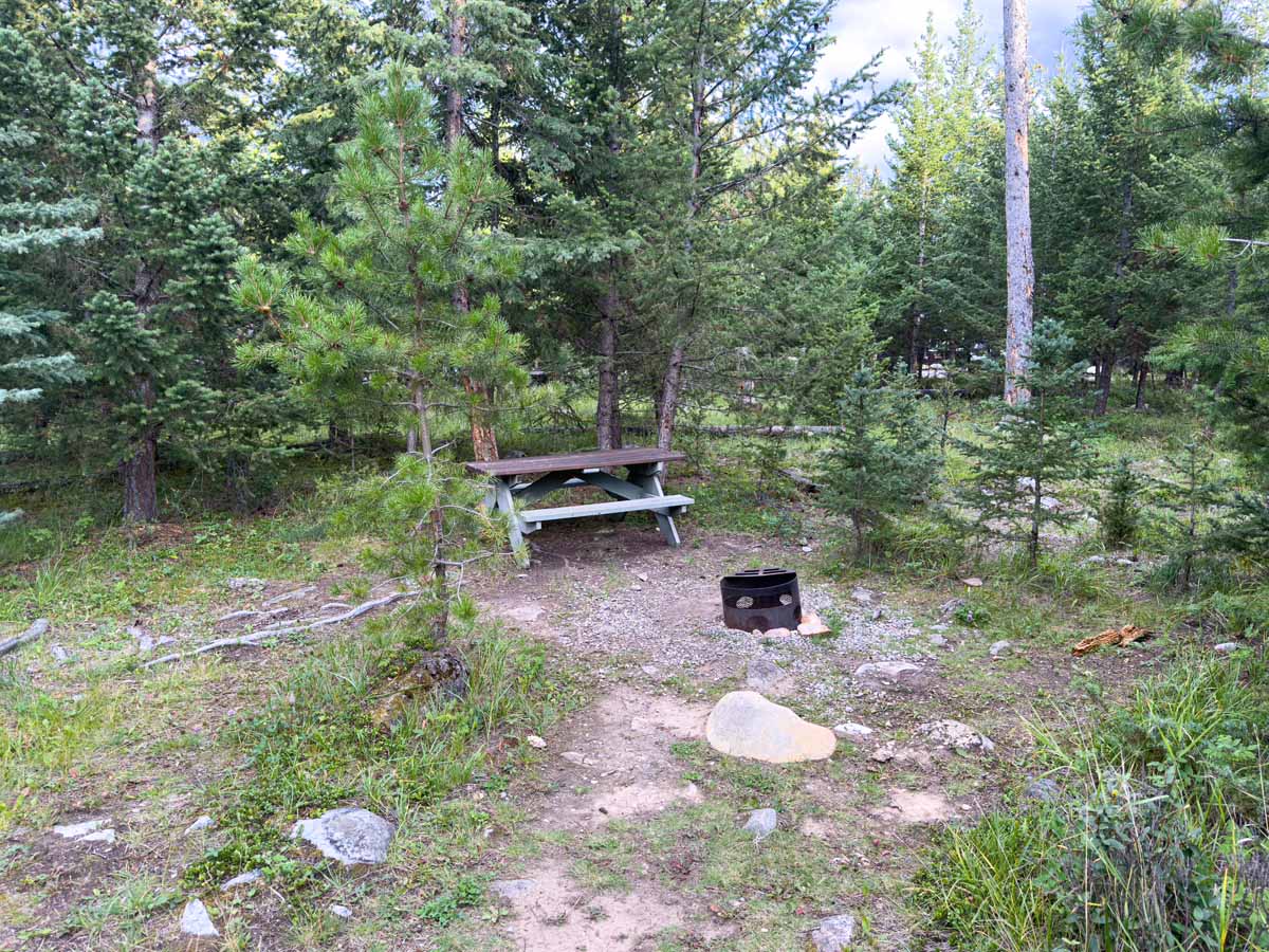 Pine Bungalows Review - Jasper National Park - Travel Banff Canada